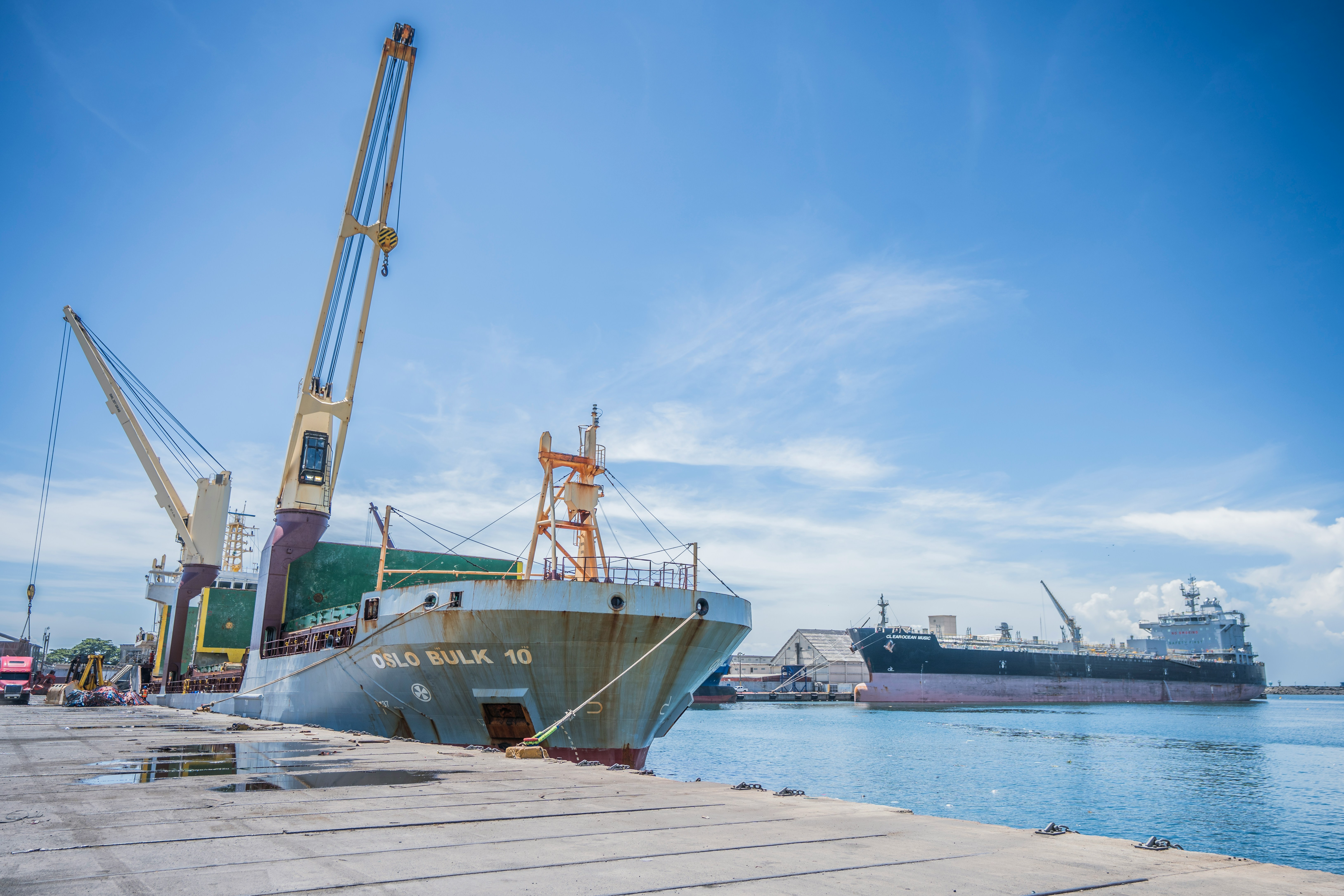 Rotterdam Bulk Terminal - Services